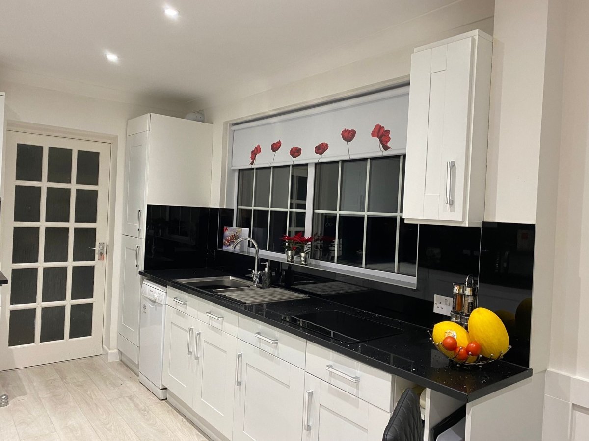 Poppy Roller Blinds – Art Fever